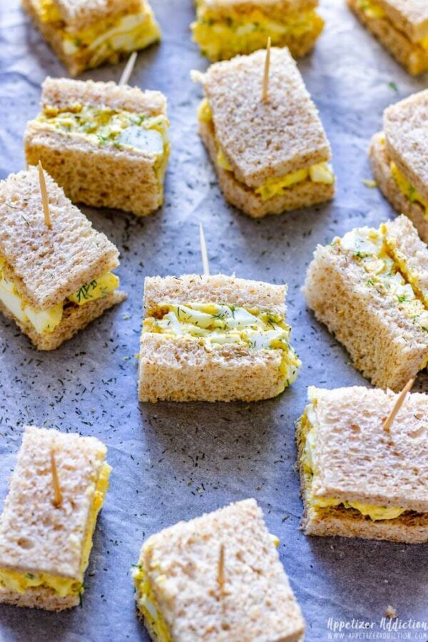 22 Mini Sandwiches For Tea Party - wide clock