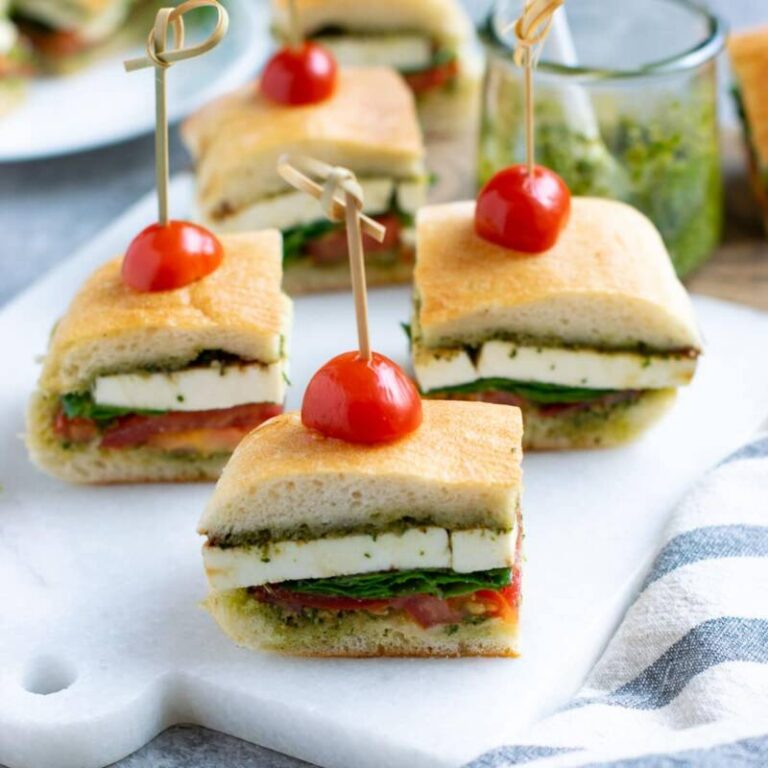 22 Mini Sandwiches For Tea Party - wide clock